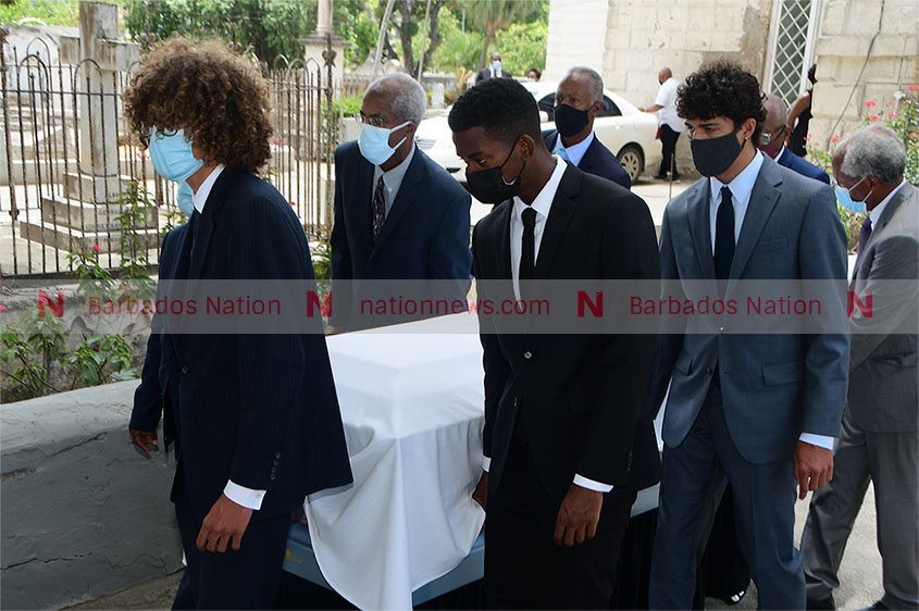 Funeral service for 'leader extraordinaire' Sir Courtney Blackman ...