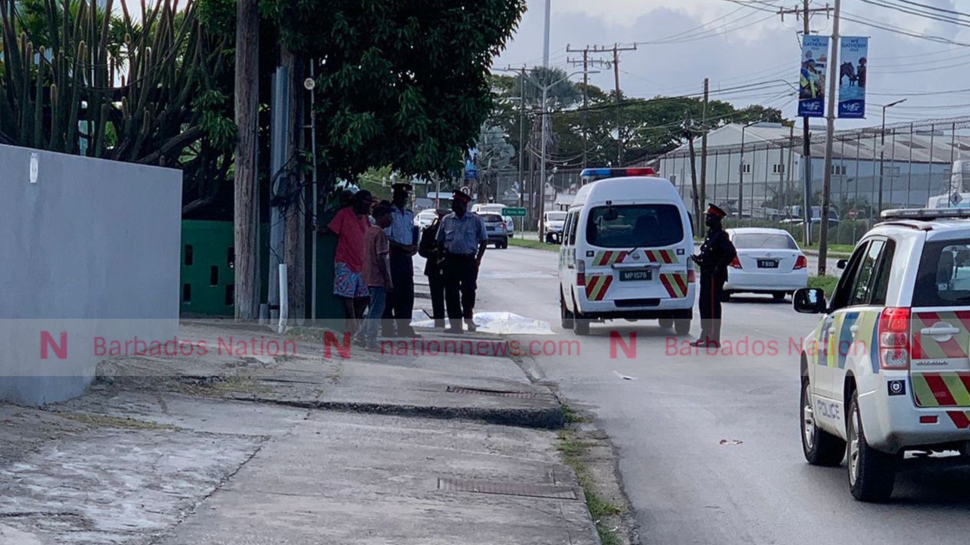 Man collapses, dies on Mighty Grynner Highway - nationnews.com